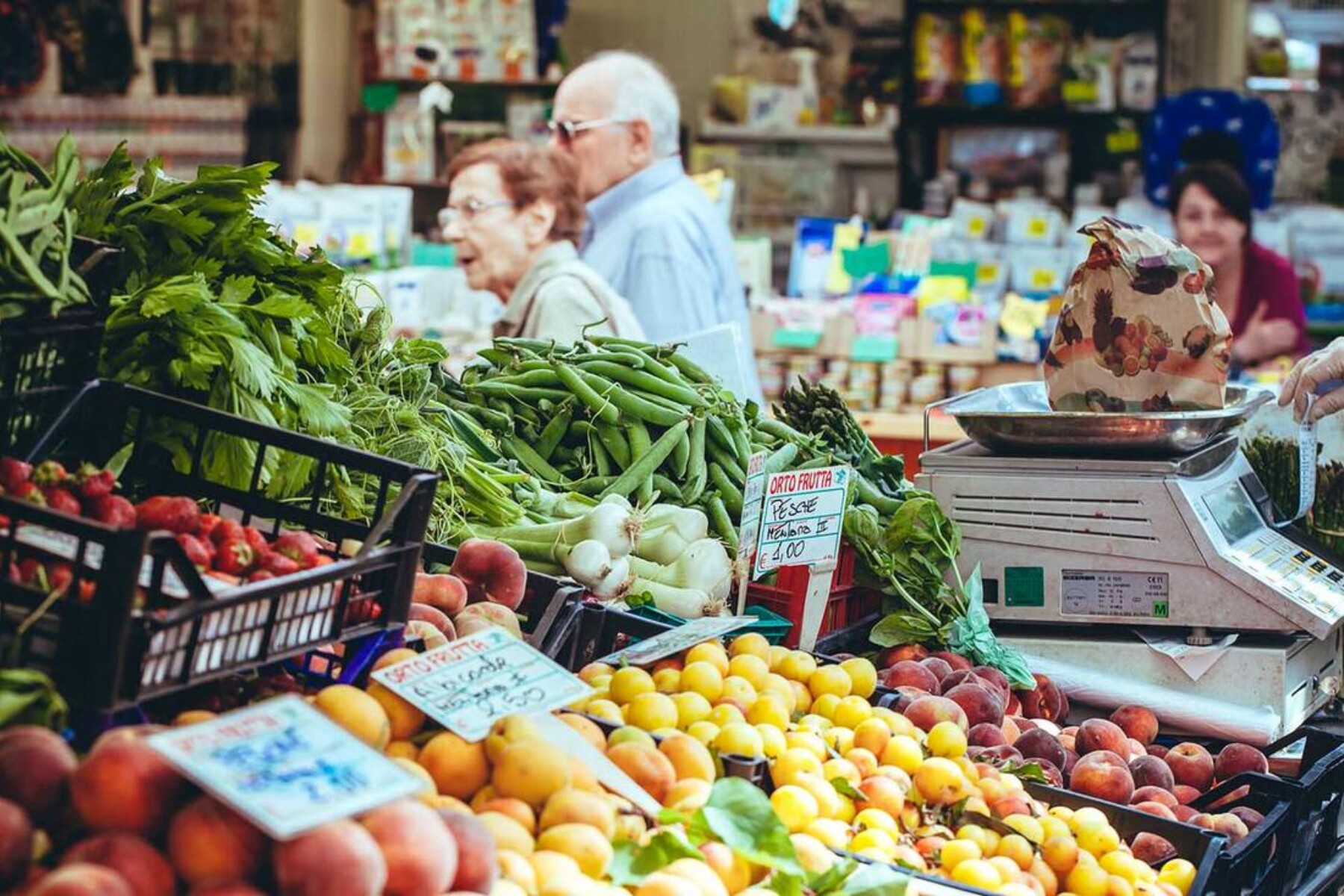 Italy's Foodie Treasures: The 5 Best Food Markets to Explore – Taste ...