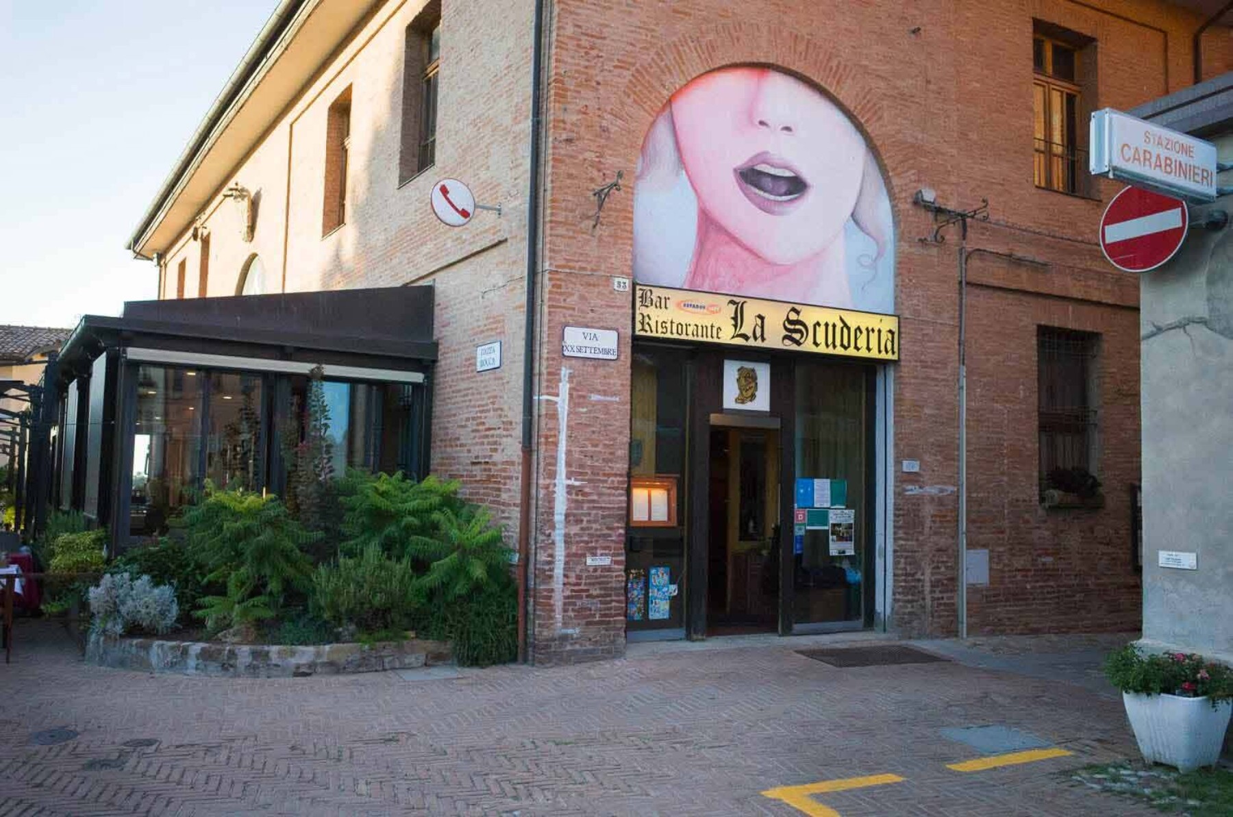 Dozza: the romantic village near Bologna you have to visit – Taste Bologna